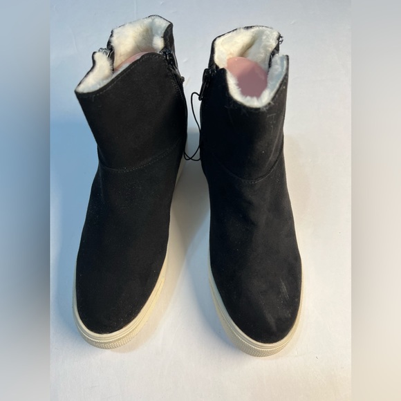 Universal Thread | Shoes | Universal Thread Size8 Color Blackwhite ...